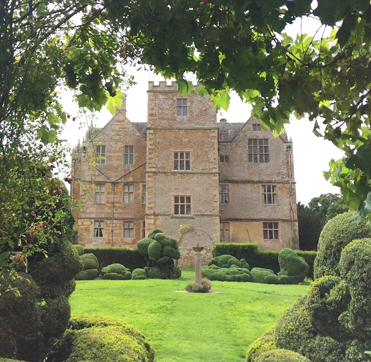 A SUNDIAL AT CHASTLETON HOUSE, – ROLLING HARBOUR GALLERY